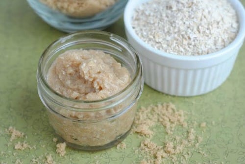 Homemade Oatmeal Body Scrub with Free Printable
