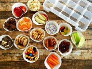 On-the-Go Storage Ideas for Food: DIY Travel Food Kit