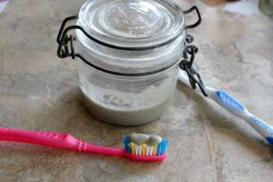 DIY Teeth Whitening Baking Soda Toothpaste Recipe
