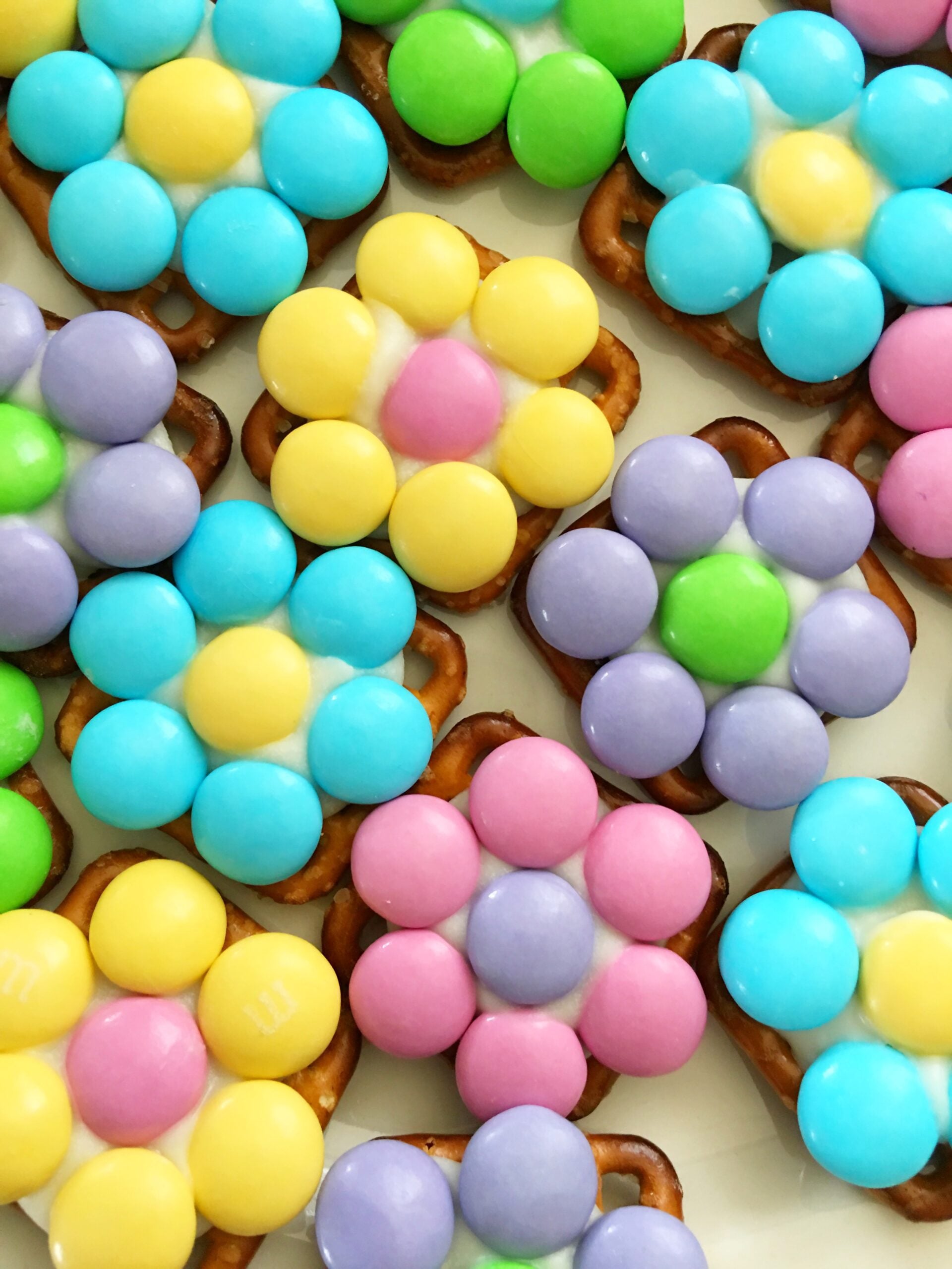Pretzel Snack Recipe Idea: Flower Pretzel Bites